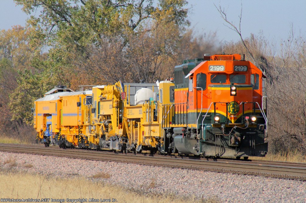 BNSF 2199 EAST